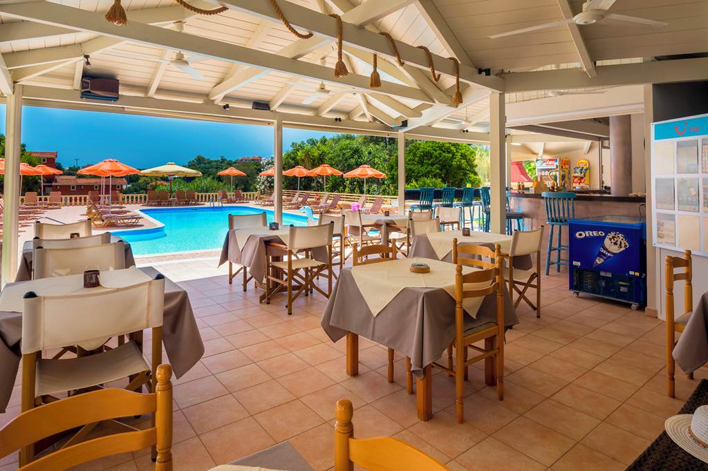 Makis Studios - Kosmar