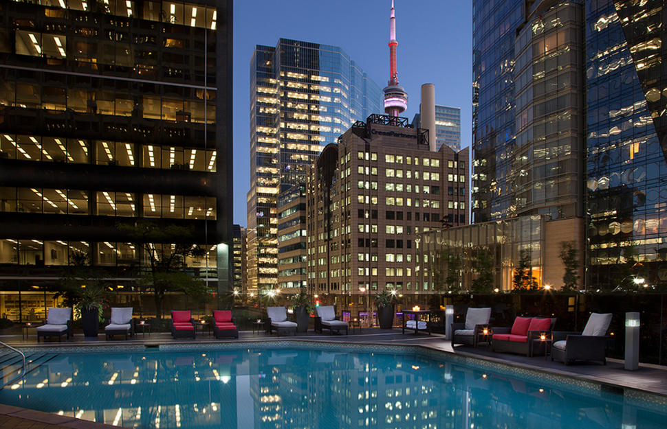 Hilton Toronto - Kosmar