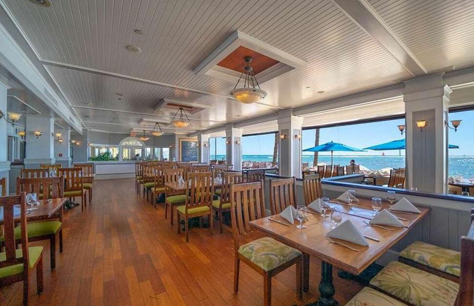 Outrigger Reef Waikiki Beach Resort - Kosmar