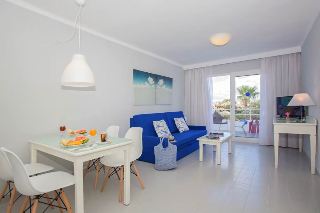 FlipFlop Cala Mandia - Kosmar