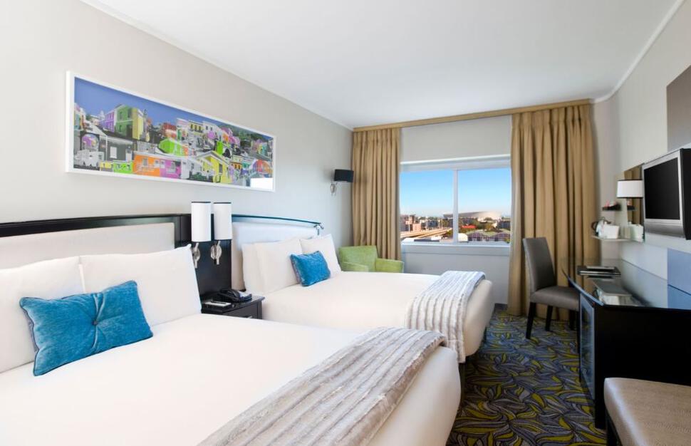 Southern Sun Waterfront - Kosmar