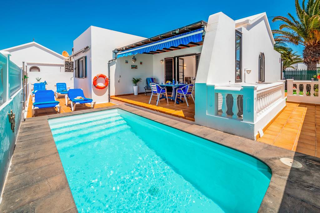 Villa Blue Beach - Kosmar