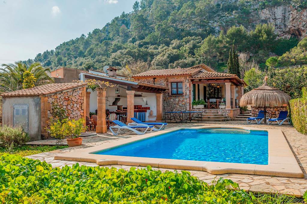 Villa Encis - Kosmar